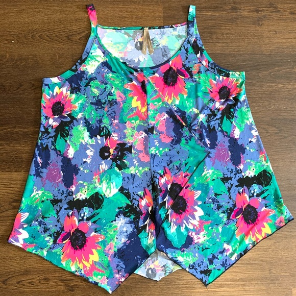 Penningtons | Tops | Penningtons Flowered Sleeveless Tank Top 2x | Poshmark